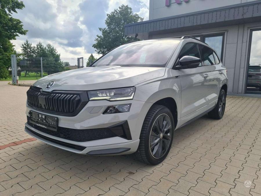 Pelēks Skoda Karoq 2022 Šauļi, ar dzinēja tilpumu 1.50 L un nobraukumu 186 tūkst. km par 22600 €, foto 3 vietnē AUTOMOTO.COM.LV