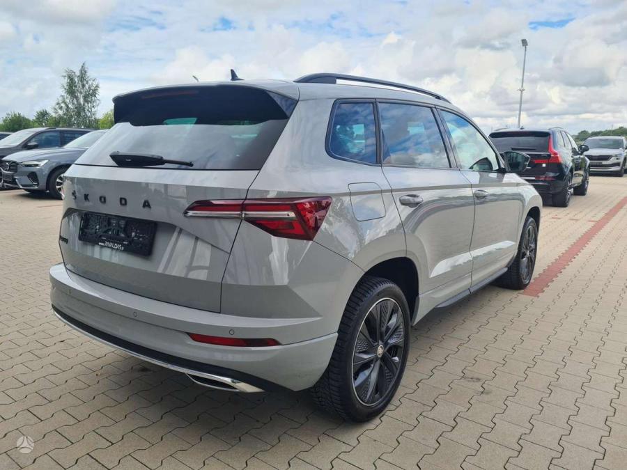Pelēks Skoda Karoq 2022 Šauļi, ar dzinēja tilpumu 1.50 L un nobraukumu 186 tūkst. km par 22600 €, foto 9 vietnē AUTOMOTO.COM.LV