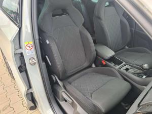 Pelēks Skoda Karoq 2022 Šauļi, ar dzinēja tilpumu 1.50 L un nobraukumu 186 tūkst. km par 22600 €, foto 17 vietnē AUTOMOTO.COM.LV