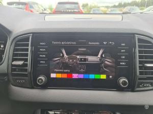 Pelēks Skoda Karoq 2022 Šauļi, ar dzinēja tilpumu 1.50 L un nobraukumu 186 tūkst. km par 22600 €, foto 28 vietnē AUTOMOTO.COM.LV