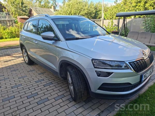 Pelēks Skoda Karoq 2022 Rīga, ar dzinēja tilpumu 1.50 L un nobraukumu 76 tūkst. km par 20500 €, foto 3 vietnē AUTOMOTO.COM.LV