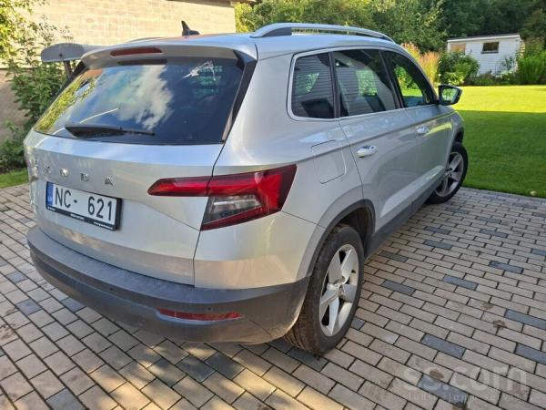 Pelēks Skoda Karoq 2022 Rīga, ar dzinēja tilpumu 1.50 L un nobraukumu 76 tūkst. km par 20500 €, foto 7 vietnē AUTOMOTO.COM.LV