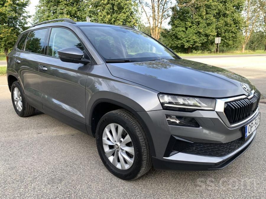 Серый Шкода Karoq 2022 в Огре, объемом двигателя 2.00 л и пробегом 142 тыс. км за 18350 €, фото 1 на AUTOMOTO.COM.LV