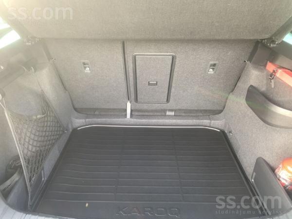 Pelēks Skoda Karoq 2022 Ogre, ar dzinēja tilpumu 2.00 L un nobraukumu 142 tūkst. km par 18350 €, foto 9 vietnē AUTOMOTO.COM.LV