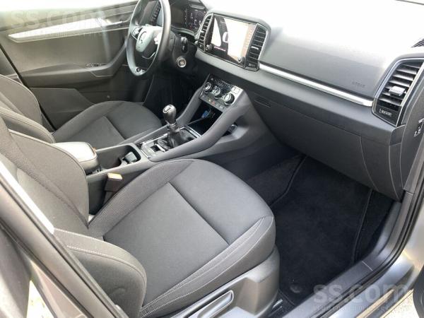Pelēks Skoda Karoq 2022 Ogre, ar dzinēja tilpumu 2.00 L un nobraukumu 142 tūkst. km par 18350 €, foto 10 vietnē AUTOMOTO.COM.LV