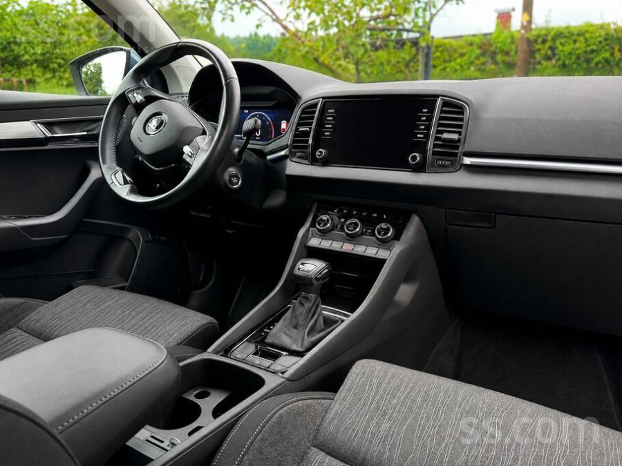 Pelēks Skoda Karoq 2022 Rīga, ar dzinēja tilpumu 1.50 L un nobraukumu 102 tūkst. km par 21000 €, foto 7 vietnē AUTOMOTO.COM.LV