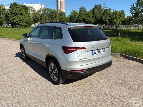 Pelēks Skoda Karoq 2022 Kauņa, ar dzinēja tilpumu 2.00 L un nobraukumu 190 tūkst. km par 17500 €, foto 5 vietnē AUTOMOTO.COM.LV