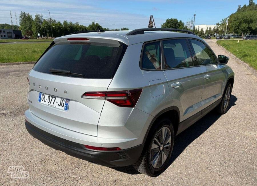 Pelēks Skoda Karoq 2022 Kauņa, ar dzinēja tilpumu 2.00 L un nobraukumu 190 tūkst. km par 17500 €, foto 6 vietnē AUTOMOTO.COM.LV