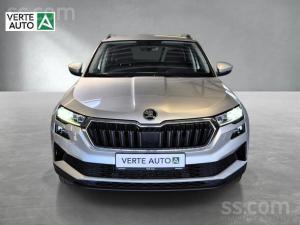 Grey Skoda Karoq 2022 in Riga, with an engine capacity of 1.50 L and mileage of 193 thousand km for 17490 €, photo 3 on AUTOMOTO.COM.LV