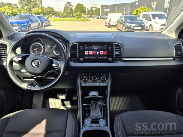 Grey Skoda Karoq 2022 in Riga, with an engine capacity of 1.50 L and mileage of 193 thousand km for 17490 €, photo 8 on AUTOMOTO.COM.LV