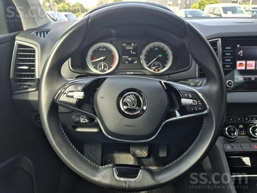 Grey Skoda Karoq 2022 in Riga, with an engine capacity of 1.50 L and mileage of 193 thousand km for 17490 €, photo 11 on AUTOMOTO.COM.LV
