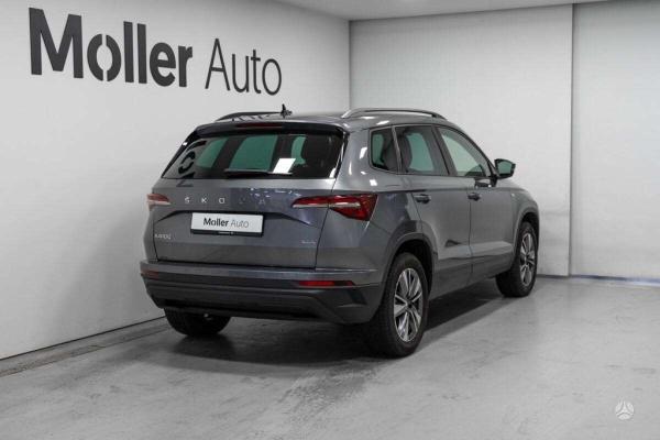 Grey Skoda Karoq 2022 in Vilnius, with an engine capacity of 2.00 L and mileage of 145 thousand km for 21300 €, photo 3 on AUTOMOTO.COM.LV