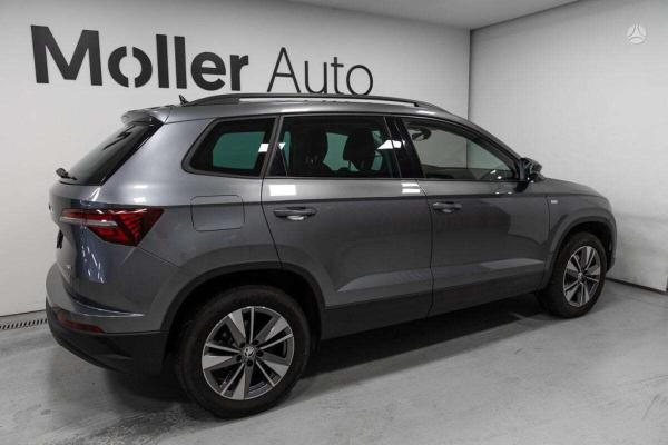 Grey Skoda Karoq 2022 in Vilnius, with an engine capacity of 2.00 L and mileage of 145 thousand km for 21300 €, photo 4 on AUTOMOTO.COM.LV