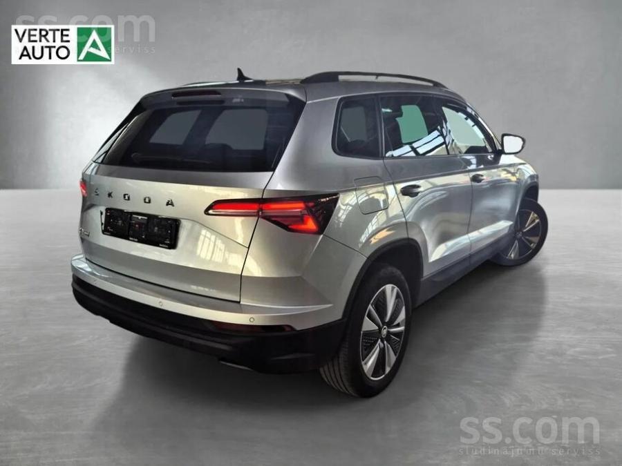 Grey Skoda Karoq 2022 in Riga, with an engine capacity of 1.50 L and mileage of 192 thousand km for 17490 €, photo 7 on AUTOMOTO.COM.LV