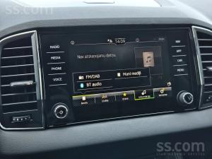Grey Skoda Karoq 2022 in Riga, with an engine capacity of 1.50 L and mileage of 192 thousand km for 17490 €, photo 16 on AUTOMOTO.COM.LV