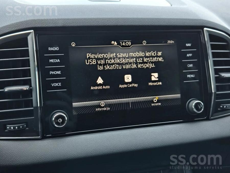 Grey Skoda Karoq 2022 in Riga, with an engine capacity of 1.50 L and mileage of 192 thousand km for 17490 €, photo 18 on AUTOMOTO.COM.LV