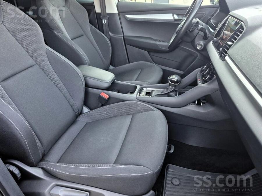 Grey Skoda Karoq 2022 in Riga, with an engine capacity of 1.50 L and mileage of 192 thousand km for 17490 €, photo 21 on AUTOMOTO.COM.LV