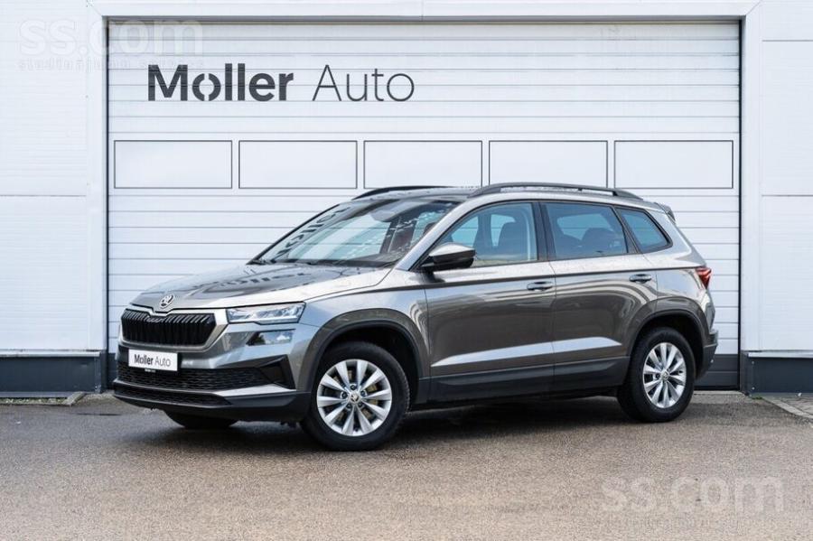 Pelēks Skoda Karoq 2022 Rīga, ar dzinēja tilpumu 2.00 L un nobraukumu 188 tūkst. km par 19950 €, foto 1 vietnē AUTOMOTO.COM.LV