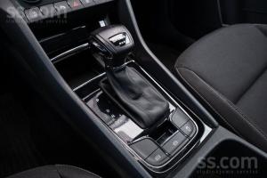 Pelēks Skoda Karoq 2022 Rīga, ar dzinēja tilpumu 2.00 L un nobraukumu 188 tūkst. km par 19950 €, foto 14 vietnē AUTOMOTO.COM.LV