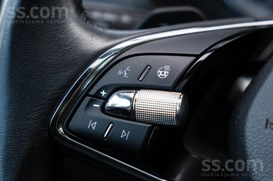 Pelēks Skoda Karoq 2022 Rīga, ar dzinēja tilpumu 2.00 L un nobraukumu 188 tūkst. km par 19950 €, foto 19 vietnē AUTOMOTO.COM.LV