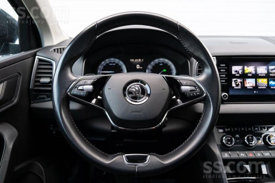 Pelēks Skoda Karoq 2022 Rīga, ar dzinēja tilpumu 2.00 L un nobraukumu 188 tūkst. km par 19950 €, foto 23 vietnē AUTOMOTO.COM.LV