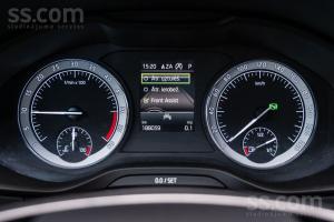 Pelēks Skoda Karoq 2022 Rīga, ar dzinēja tilpumu 2.00 L un nobraukumu 188 tūkst. km par 19950 €, foto 24 vietnē AUTOMOTO.COM.LV