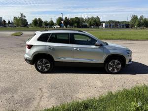 Grey Skoda Karoq 2022 in Kaunas, with an engine capacity of 1.97 L and mileage of 190 thousand km for 16300 €, photo 7 on AUTOMOTO.COM.LV