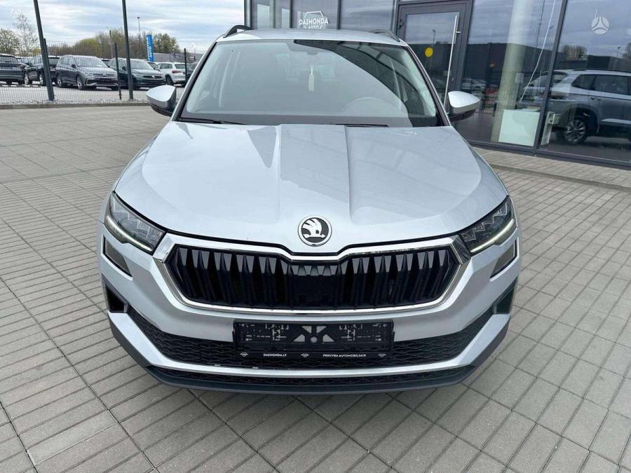 Pelēks Skoda Karoq 2022 Kauņa, ar dzinēja tilpumu 1.50 L un nobraukumu 205 tūkst. km par 16900 €, foto 3 vietnē AUTOMOTO.COM.LV