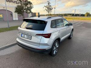 Grey Skoda Karoq 2022 in Riga, with an engine capacity of 2.00 L and mileage of 193 thousand km for 20800 €, photo 10 on AUTOMOTO.COM.LV