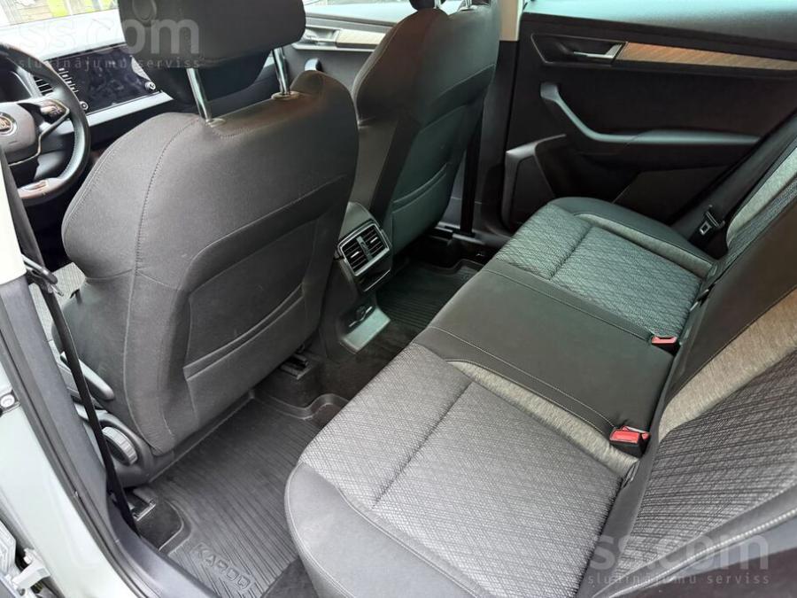 Grey Skoda Karoq 2022 in Riga, with an engine capacity of 2.00 L and mileage of 193 thousand km for 20800 €, photo 13 on AUTOMOTO.COM.LV