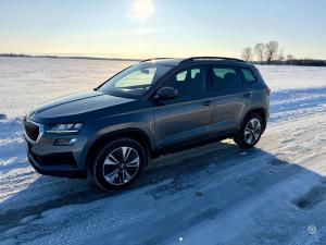 Pelēks Skoda Karoq 2023 Kauņa, ar dzinēja tilpumu 1.97 L un nobraukumu 128 tūkst. km par 23200 €, foto 4 vietnē AUTOMOTO.COM.LV