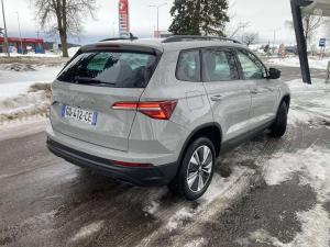Grey Skoda Karoq 2023 in Taurage, with an engine capacity of 1.97 L and mileage of 133 thousand km for 18500 €, photo 7 on AUTOMOTO.COM.LV