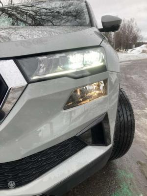 Grey Skoda Karoq 2023 in Taurage, with an engine capacity of 1.97 L and mileage of 133 thousand km for 18500 €, photo 9 on AUTOMOTO.COM.LV
