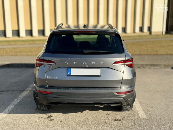 Pelēks Skoda Karoq 2023 Kauņa, ar dzinēja tilpumu 2.00 L un nobraukumu 126 tūkst. km par 19900 €, foto 7 vietnē AUTOMOTO.COM.LV