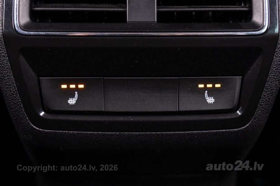 Pelēks Skoda Karoq 2023 Rīga, ar dzinēja tilpumu 1.50 L un nobraukumu 143 tūkst. km par 23519 €, foto 20 vietnē AUTOMOTO.COM.LV