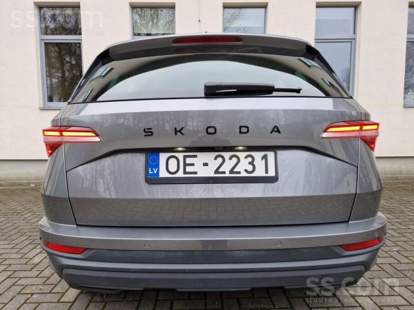 Серый Шкода Karoq 2023 в Елгава, объемом двигателя 2.00 л и пробегом 142 тыс. км за 21500 €, фото 4 на AUTOMOTO.COM.LV