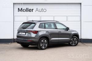 Grey Skoda Karoq 2023 in Riga, with an engine capacity of 1.50 L and mileage of 143 thousand km for 21950 €, photo 4 on AUTOMOTO.COM.LV