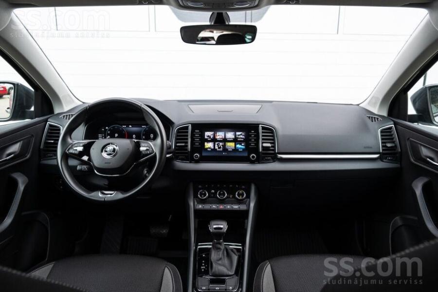Grey Skoda Karoq 2023 in Riga, with an engine capacity of 1.50 L and mileage of 143 thousand km for 21950 €, photo 9 on AUTOMOTO.COM.LV