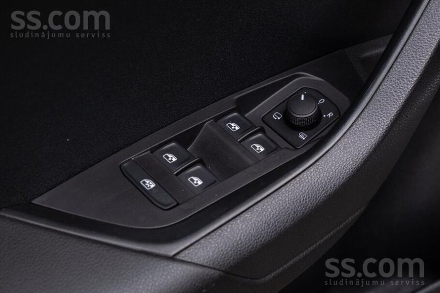 Grey Skoda Karoq 2023 in Riga, with an engine capacity of 1.50 L and mileage of 143 thousand km for 21950 €, photo 21 on AUTOMOTO.COM.LV