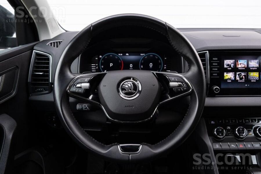 Grey Skoda Karoq 2023 in Riga, with an engine capacity of 1.50 L and mileage of 143 thousand km for 21950 €, photo 23 on AUTOMOTO.COM.LV