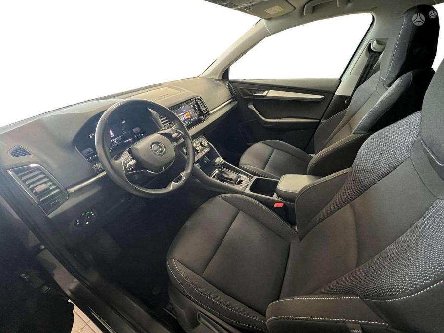 Pelēks Skoda Karoq 2023 Kauņa, ar dzinēja tilpumu 1.97 L un nobraukumu 83 tūkst. km par 22400 €, foto 9 vietnē AUTOMOTO.COM.LV