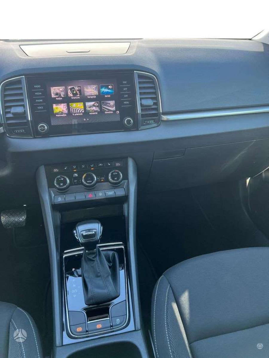 Pelēks Skoda Karoq 2023 Kauņa, ar dzinēja tilpumu 1.97 L un nobraukumu 83 tūkst. km par 22400 €, foto 12 vietnē AUTOMOTO.COM.LV