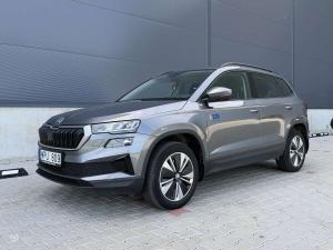 Grey Skoda Karoq 2023 in Siauliai, with an engine capacity of 1.97 L and mileage of 179 thousand km for 18200 €, photo 7 on AUTOMOTO.COM.LV