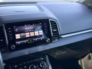 Grey Skoda Karoq 2023 in Kedainiai, with an engine capacity of 1.97 L and mileage of 131 thousand km for 21600 €, photo 18 on AUTOMOTO.COM.LV