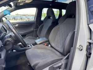 Pelēks Skoda Karoq 2023 Kauņa, ar dzinēja tilpumu 1.50 L un nobraukumu 208 tūkst. km par 21900 €, foto 10 vietnē AUTOMOTO.COM.LV