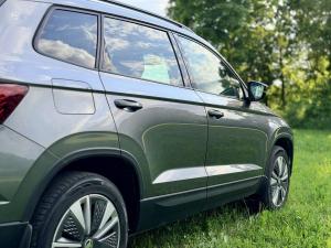 Grey Skoda Karoq 2023 in Kaunas, with an engine capacity of 1.97 L and mileage of 156 thousand km for 20500 €, photo 10 on AUTOMOTO.COM.LV