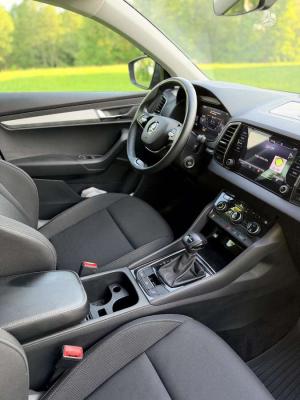 Grey Skoda Karoq 2023 in Kaunas, with an engine capacity of 1.97 L and mileage of 156 thousand km for 20500 €, photo 16 on AUTOMOTO.COM.LV
