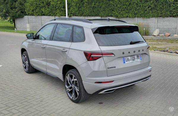 Pelēks Skoda Karoq 2023 Tauragė, ar dzinēja tilpumu 1.97 L un nobraukumu 260 tūkst. km par 16999 €, foto 5 vietnē AUTOMOTO.COM.LV