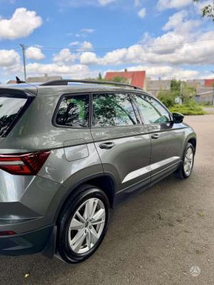 Pelēks Skoda Karoq 2023 Kėdainiai, ar dzinēja tilpumu 1.97 L un nobraukumu 155 tūkst. km par 20200 €, foto 5 vietnē AUTOMOTO.COM.LV
