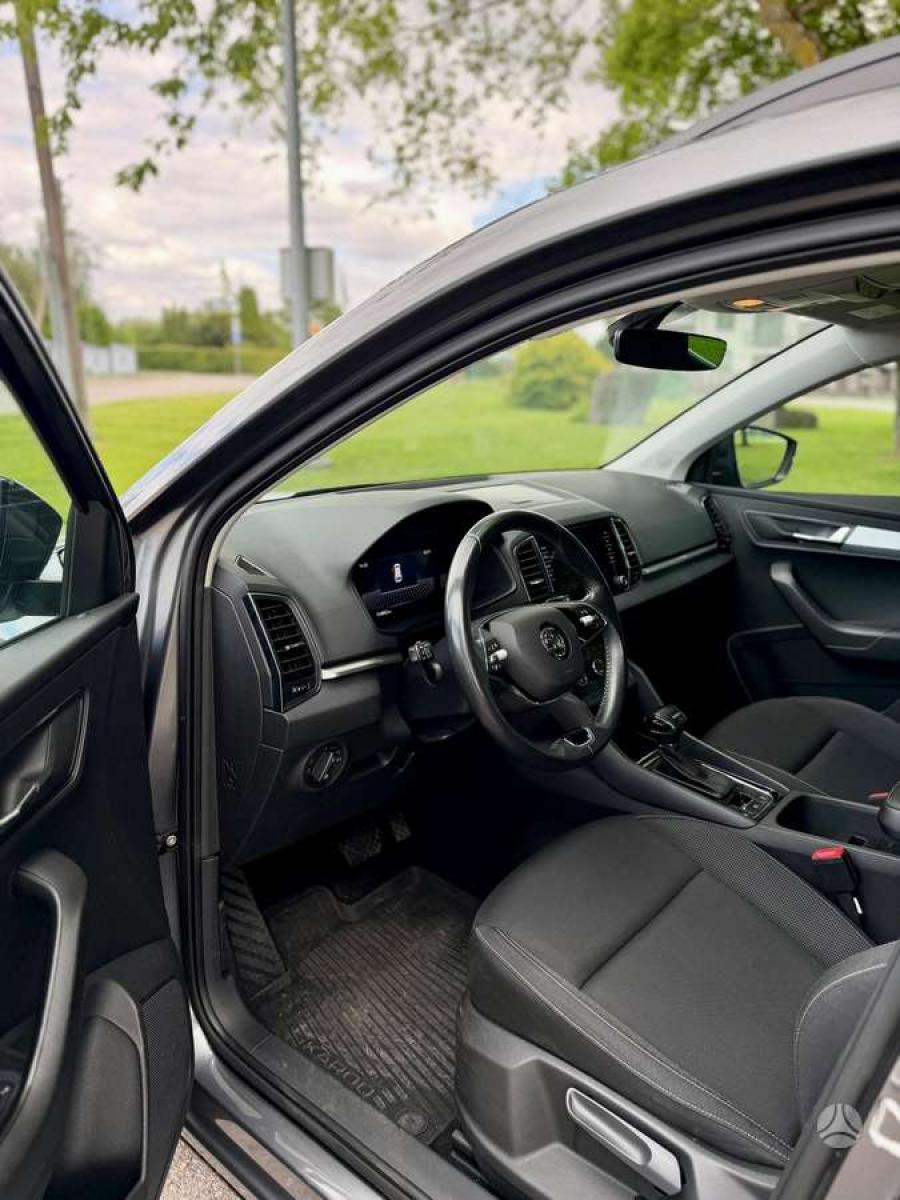 Pelēks Skoda Karoq 2023 Kėdainiai, ar dzinēja tilpumu 1.97 L un nobraukumu 155 tūkst. km par 20200 €, foto 13 vietnē AUTOMOTO.COM.LV